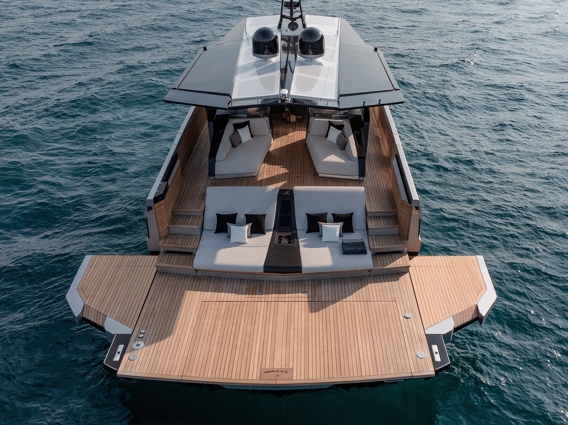 Wallywhy 100 - Starship Yachts