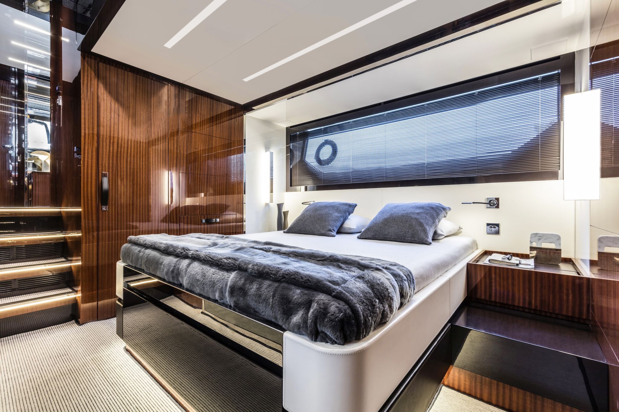 56’ Rivale - Starship Yachts