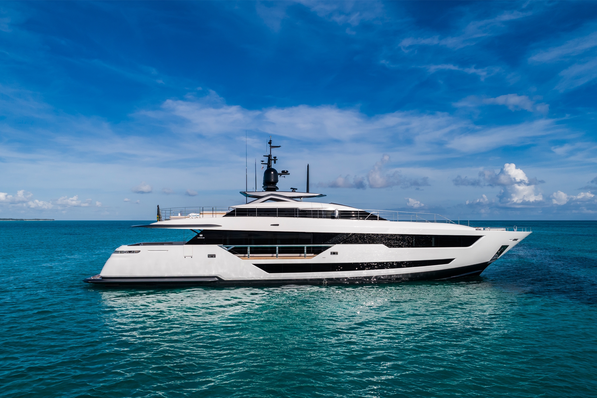 Customline 120' -Starship Yachts