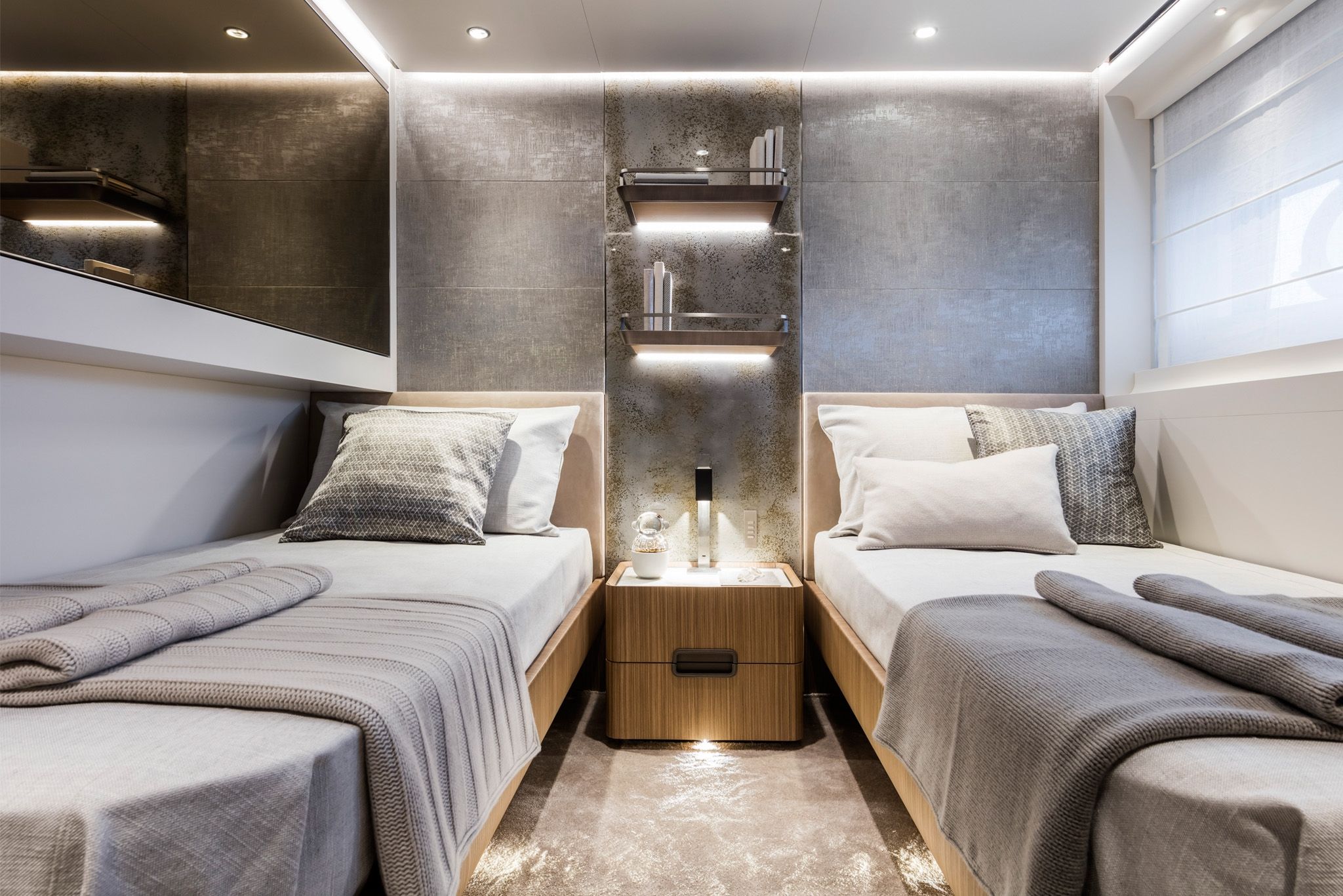 Customline 120’ - starshipyachts.com