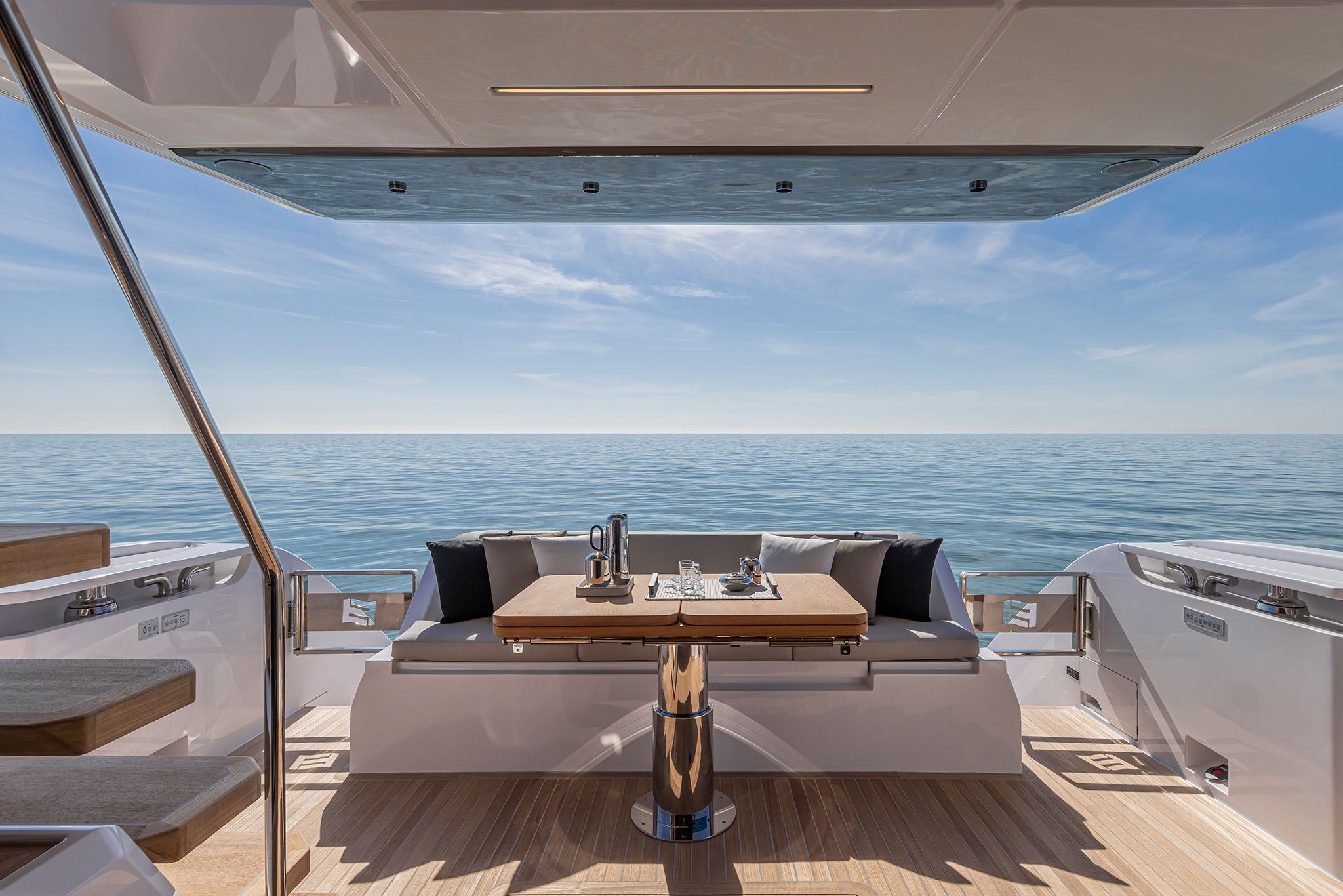 Ferretti Yachts 580 - Starship Yachts