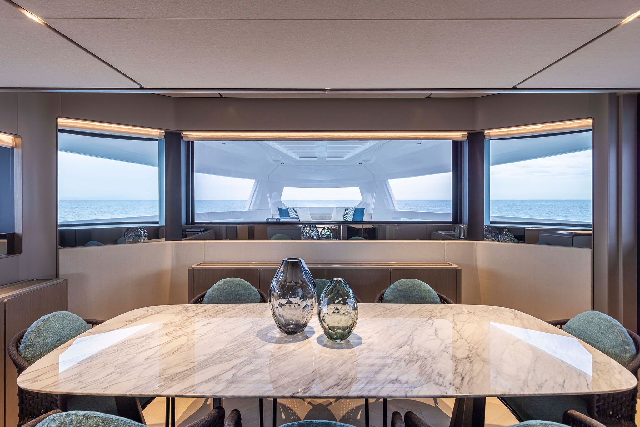 Ferretti Yachts Infynito 90 - Starship Yachts