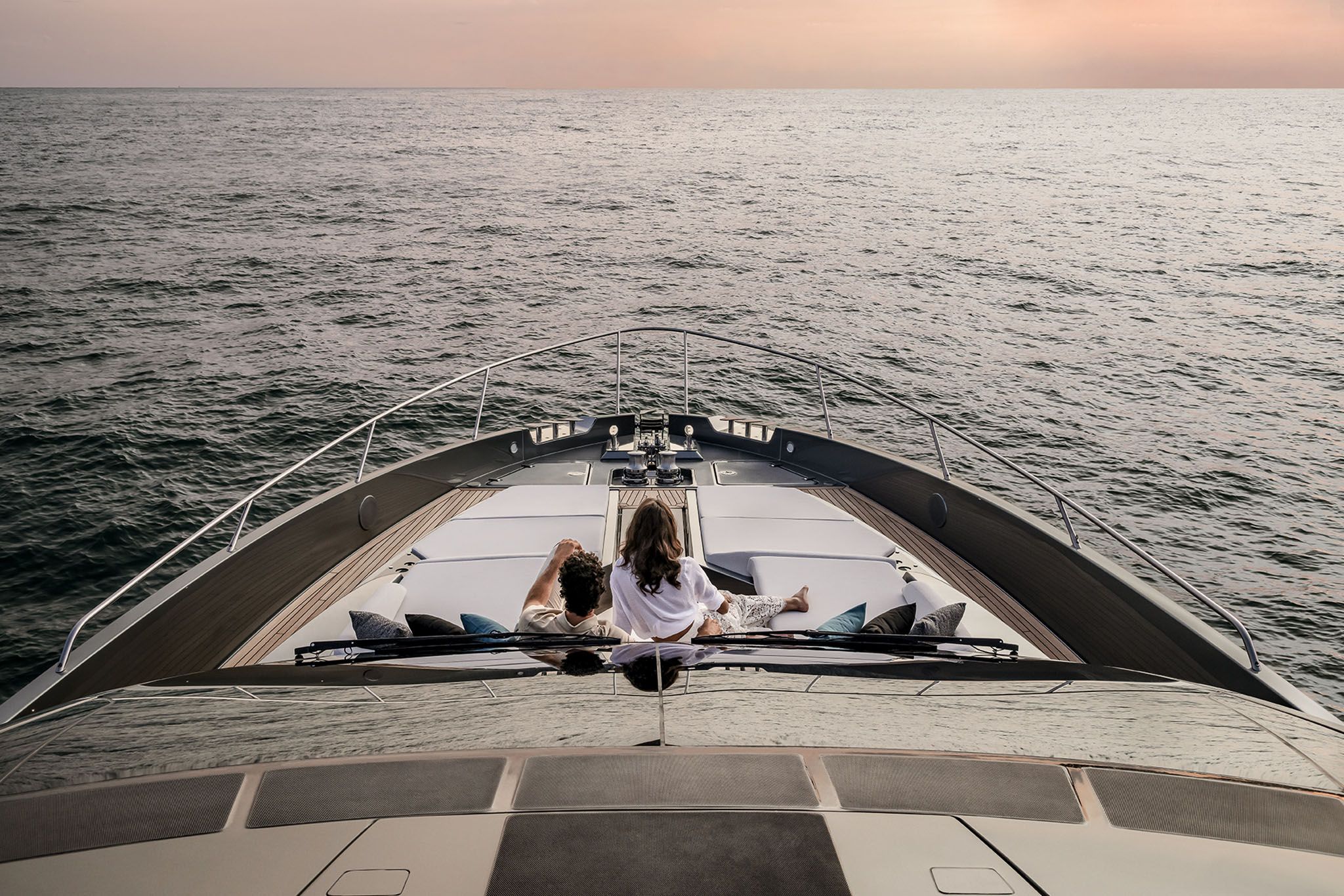 82’ Diva - Starship Yachts