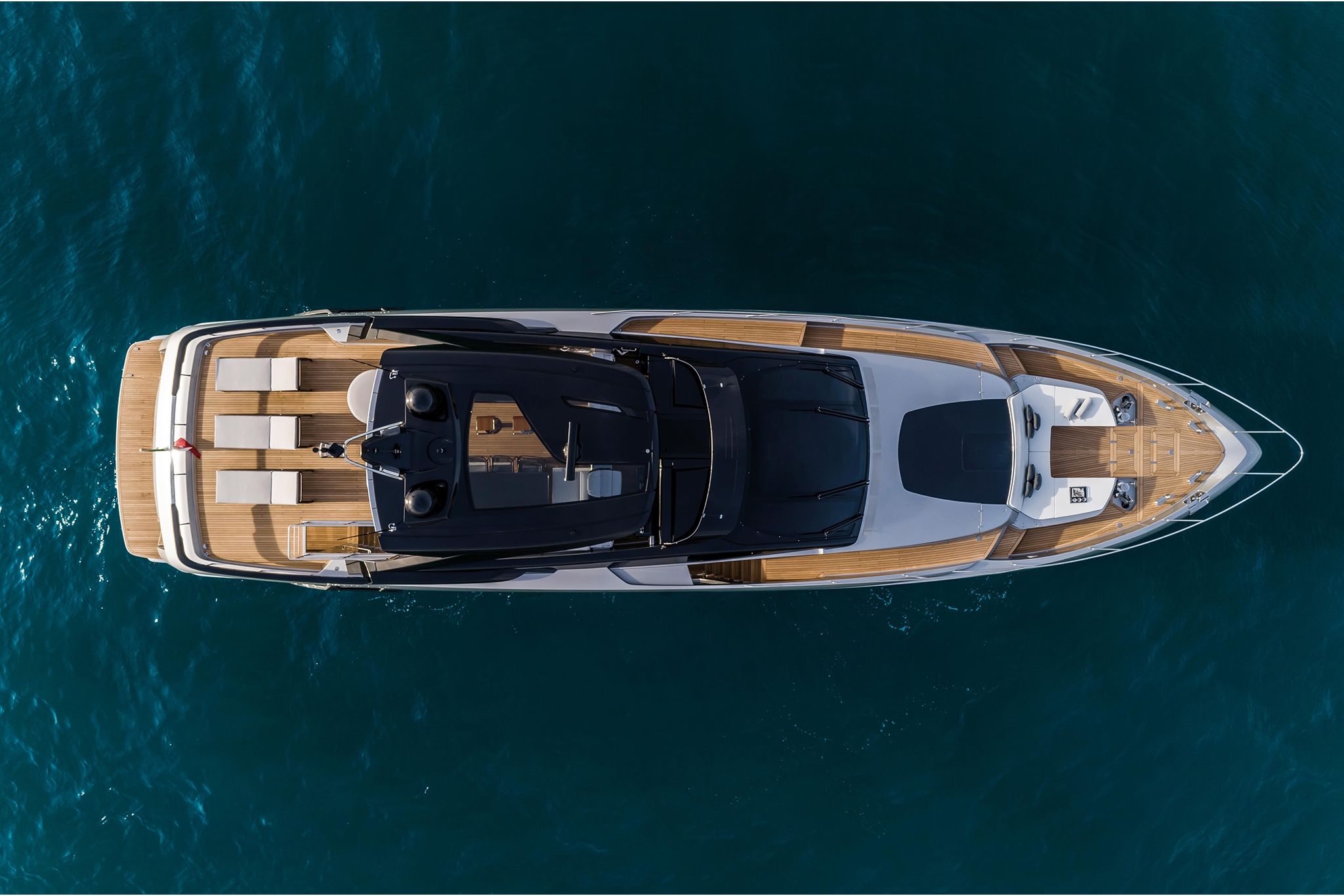 90’ Argo - Starship Yachts