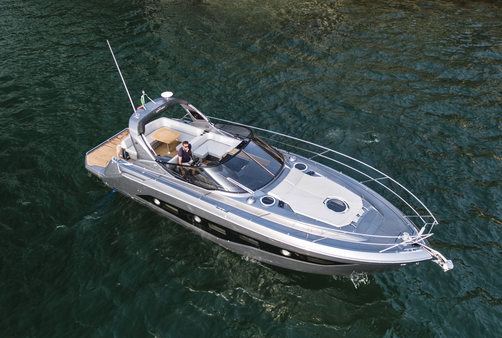Z35 - Starship Yachts